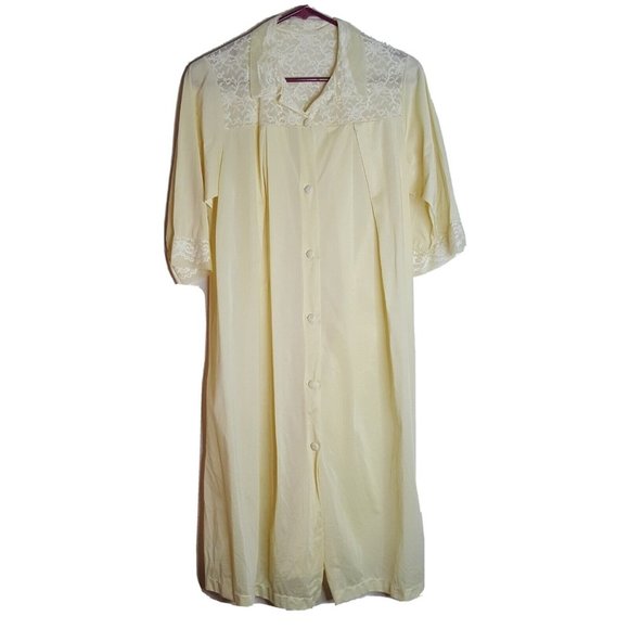 Unbranded | Intimates & Sleepwear | Vtg Yellow Nylon Lace Robe Size ...
